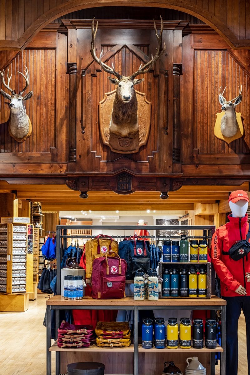 Trading Post at Capilano Suspension Bridge - CDC Construction